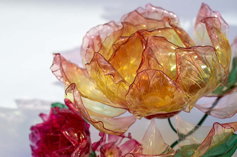 BALMAIN X William Amor – Paris – Les Créations Messagères